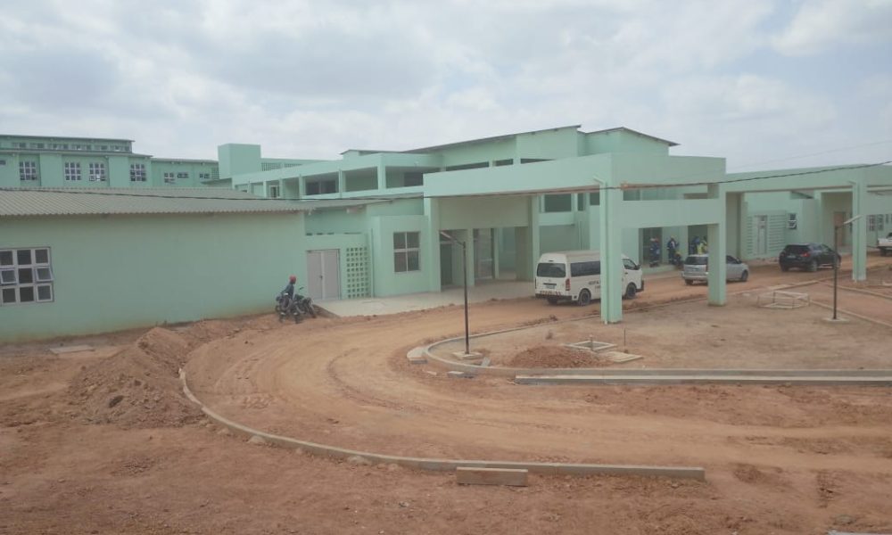 Hospital Geral de Nampula: sete anos de promessas, nenhum corte de fita ...