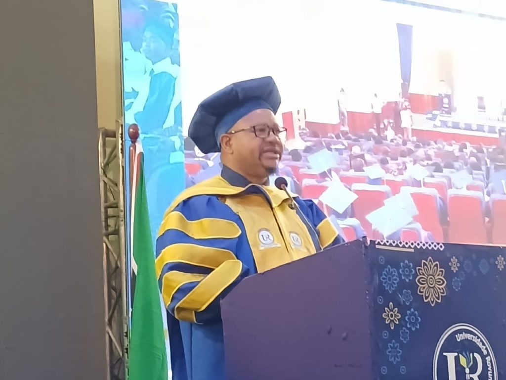 UniRovuma graduou 210 estudantes em Nampula encerrando o ciclo de 1.695 ...